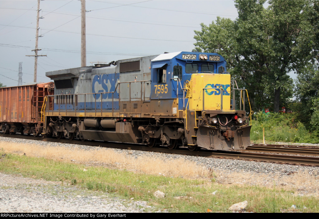 CSX 7595 Heads Up Ballast Train